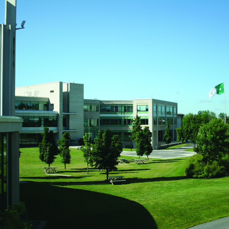 Un premier Sommet de la formation à La Cité collégiale | Iddéo